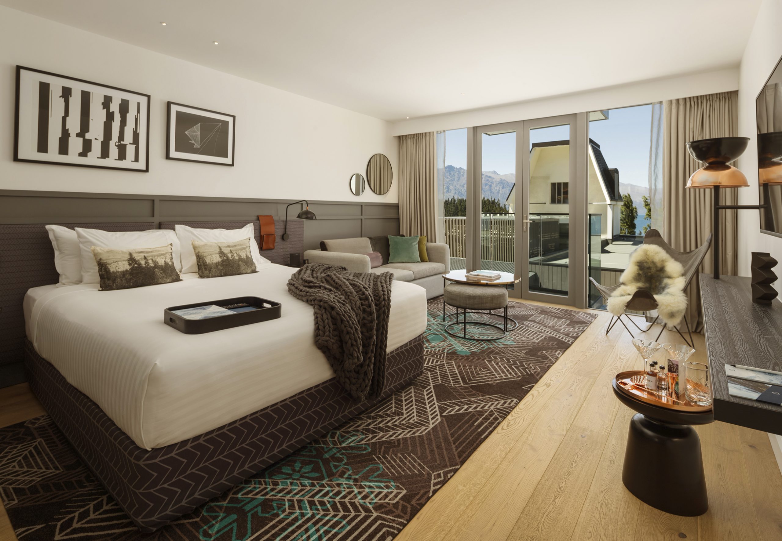 QT Deluxe King | QT Queenstown